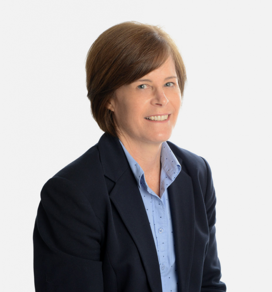 louise-simpson – Clark Willis
